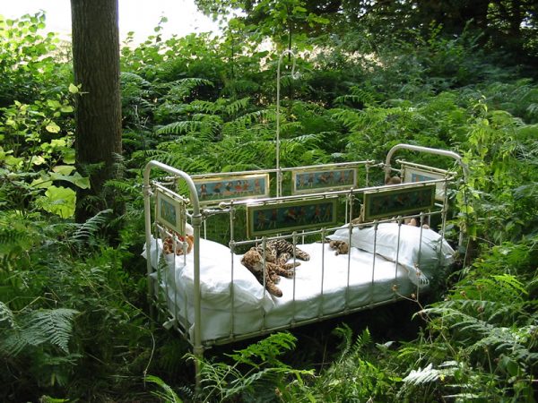 Daybeds & Cots | Victorian Brass Beds